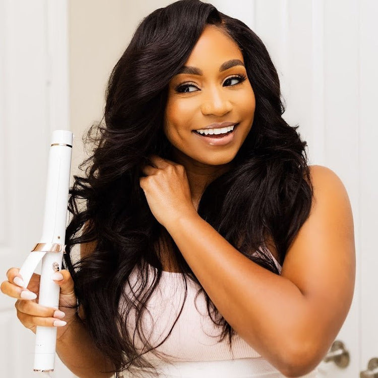 20 Graduation Hairstyles That Pair Perfectly with Your Cap – SL Raw ...